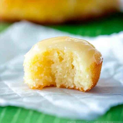 MINI LEMON DROP CAKES RECIPE - Flayvia